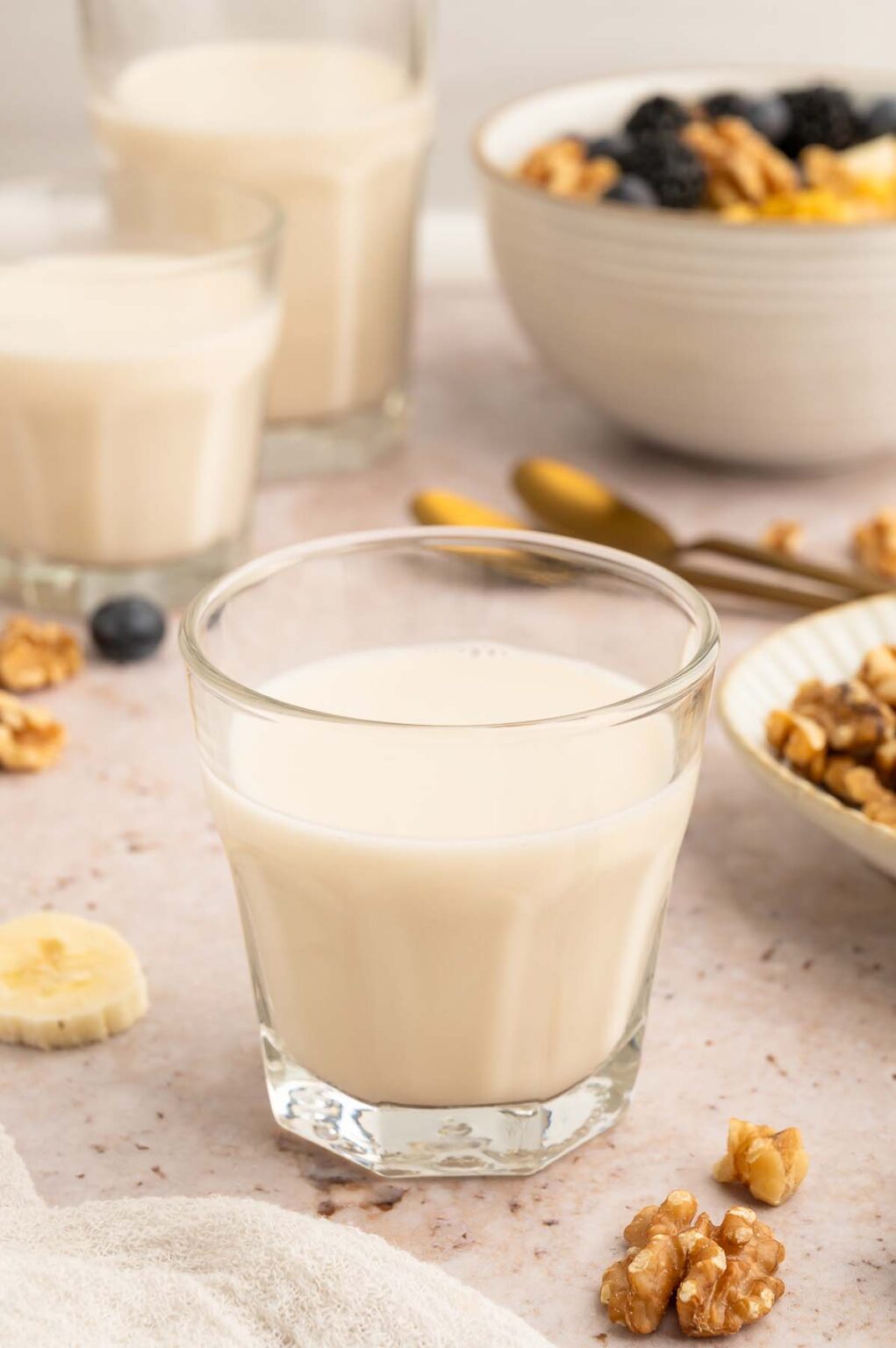 Easy Homemade Walnut Milk | The Clean Eating Couple