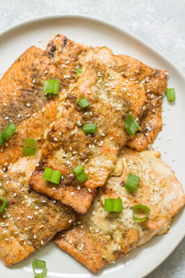 Easy Asian Salmon - The Clean Eating Couple