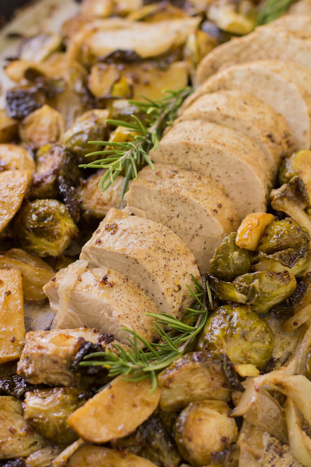 40 Best Healthy Sheet Pan Dinners | The Clean Eating Couple