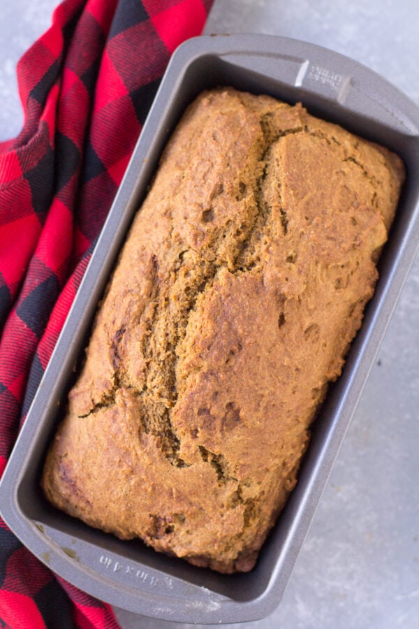 Healthy Gingerbread Loaf - The Clean Eating Couple