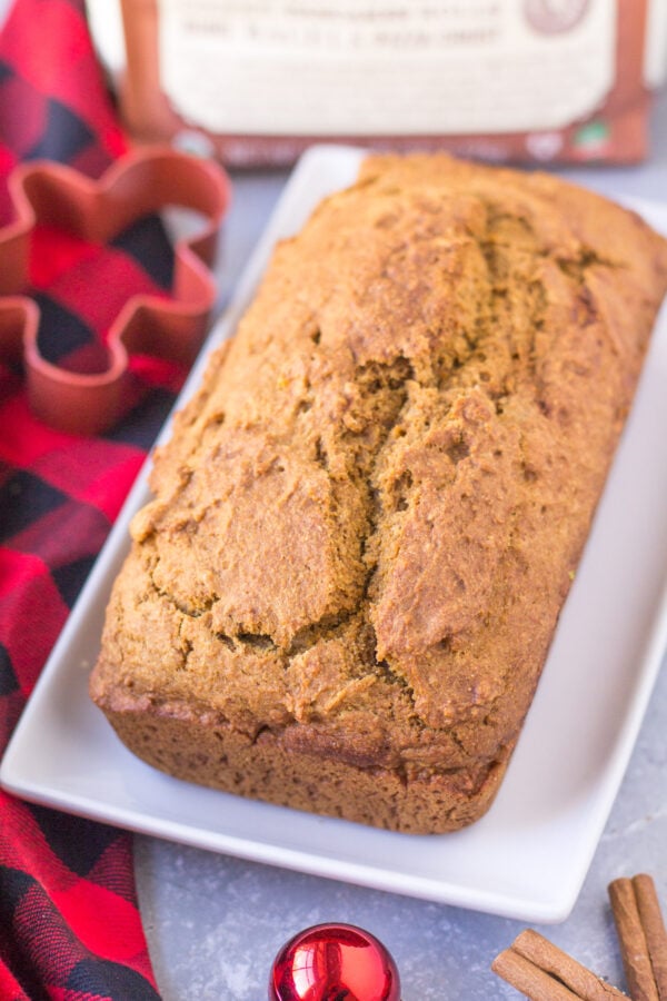 Healthy Gingerbread Loaf - The Clean Eating Couple