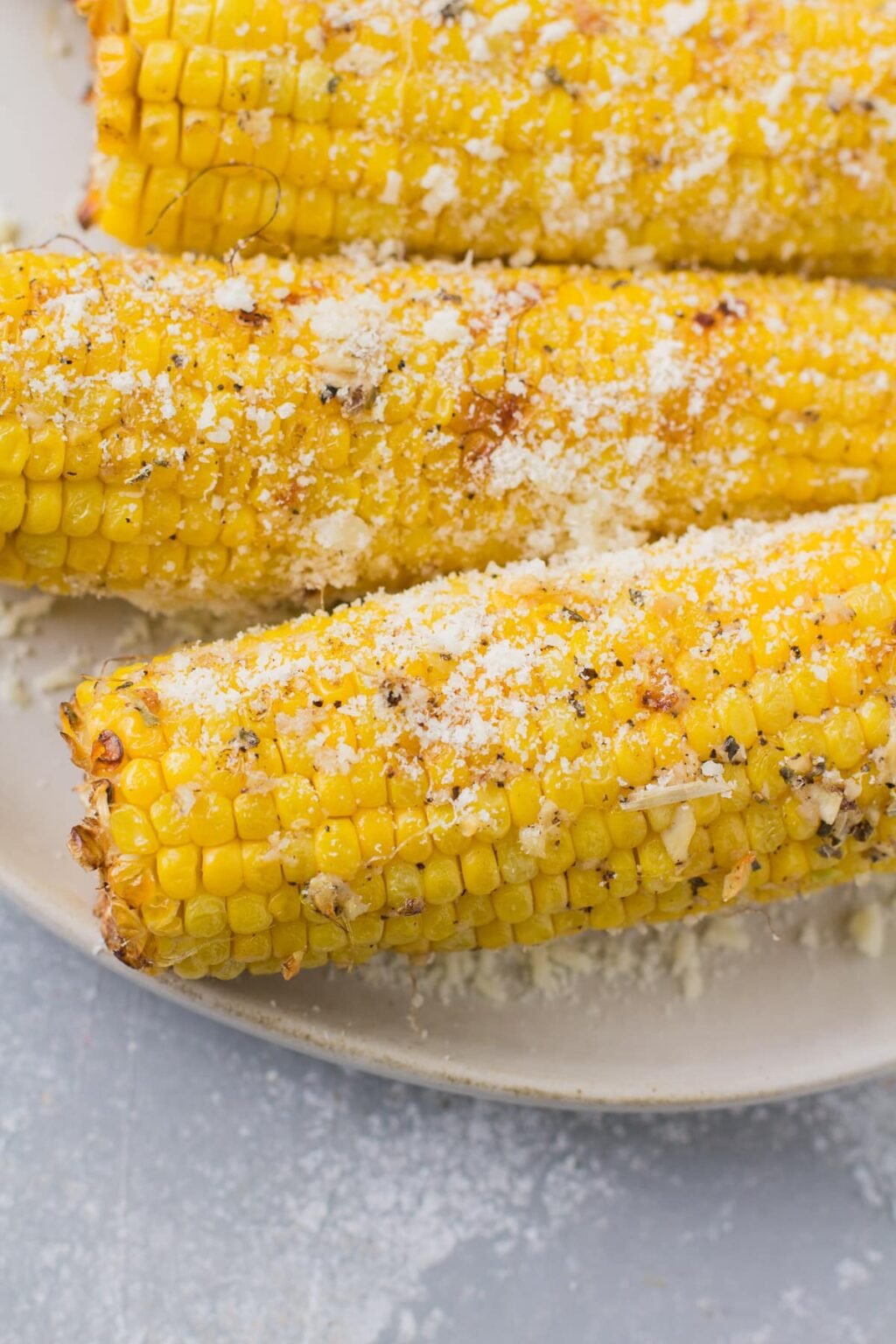 Garlic Parmesan Corn - The Clean Eating Couple