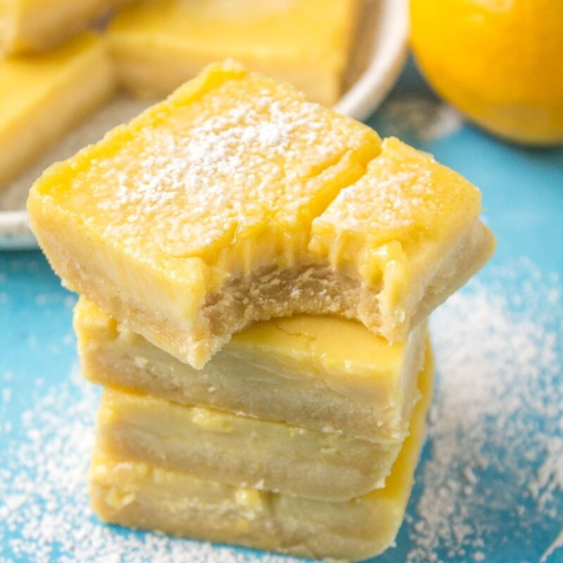 Healthy Lemon Bars | The Clean Eating Couple