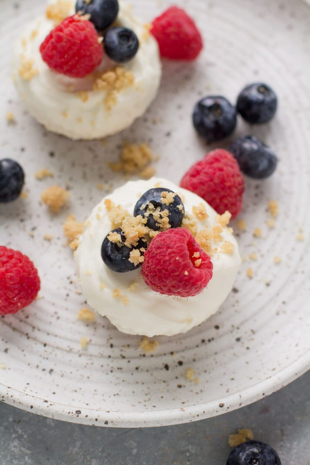 Healthy Cheesecake Bites - The Clean Eating Couple