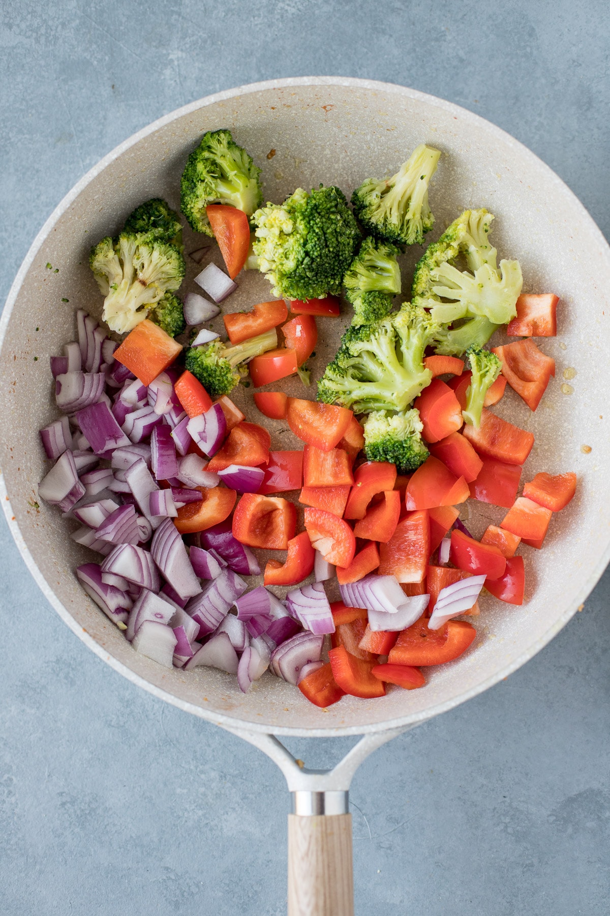 Healthy Sweet and Sour Chicken Recipe - The Clean Eating Couple