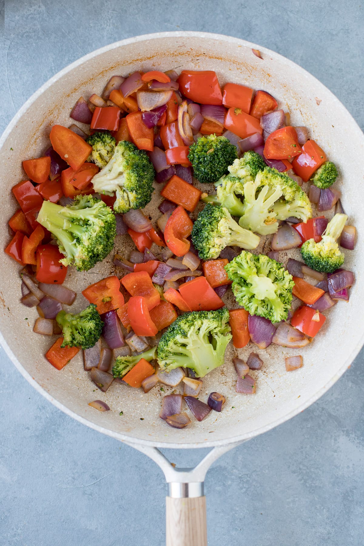 Healthy Sweet and Sour Chicken Recipe - The Clean Eating Couple