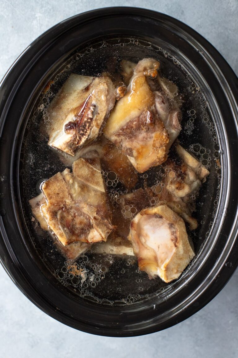 How to Make Beef Bone Broth - The Clean Eating Couple
