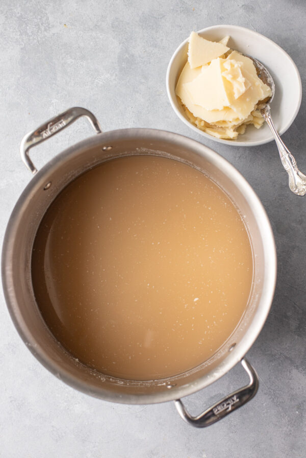 How to Make Beef Bone Broth - The Clean Eating Couple
