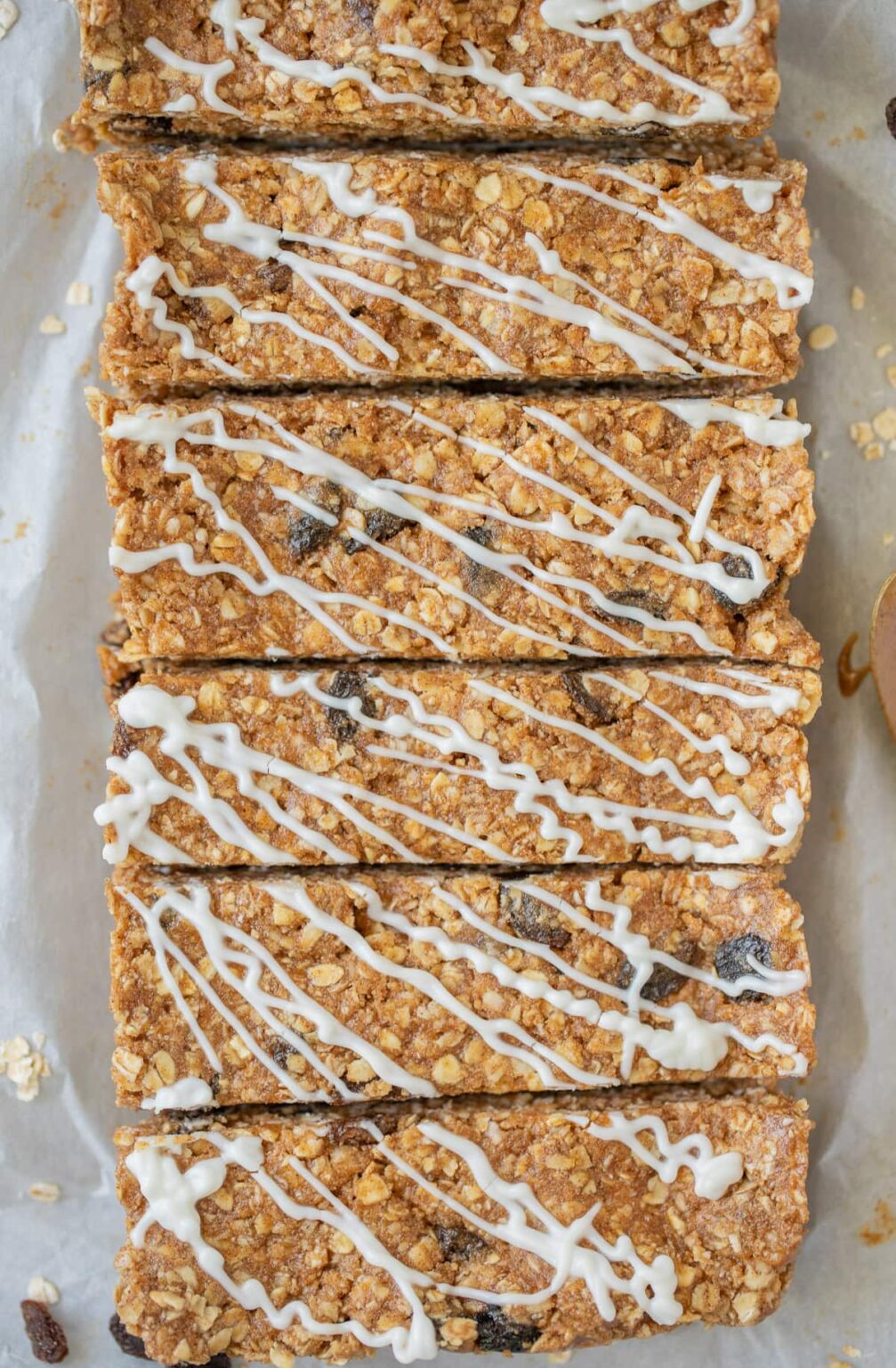 Healthy Protein Bars Oatmeal Raisin | The Clean Eating Couple