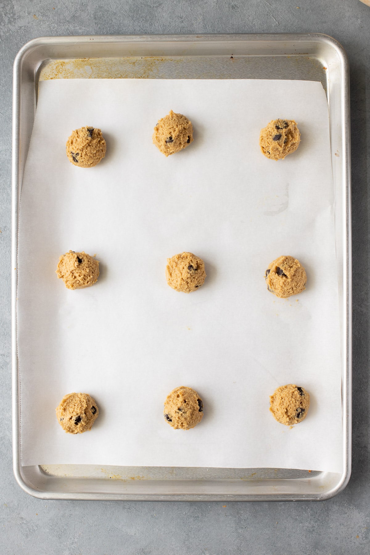 Whole Wheat Chocolate Chip Cookies | The Clean Eating Couple