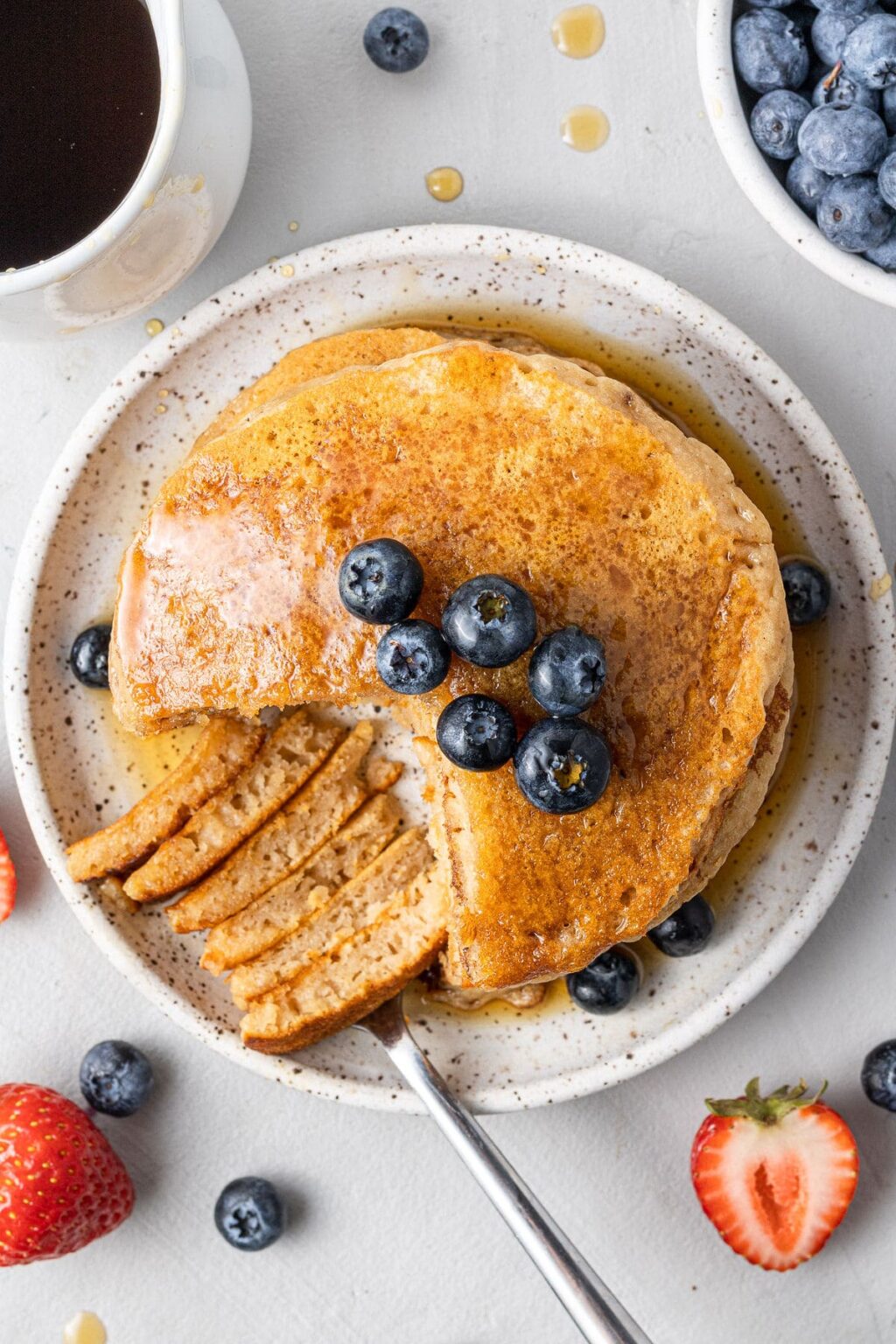 Healthy Homemade Pancakes - The Clean Eating Couple