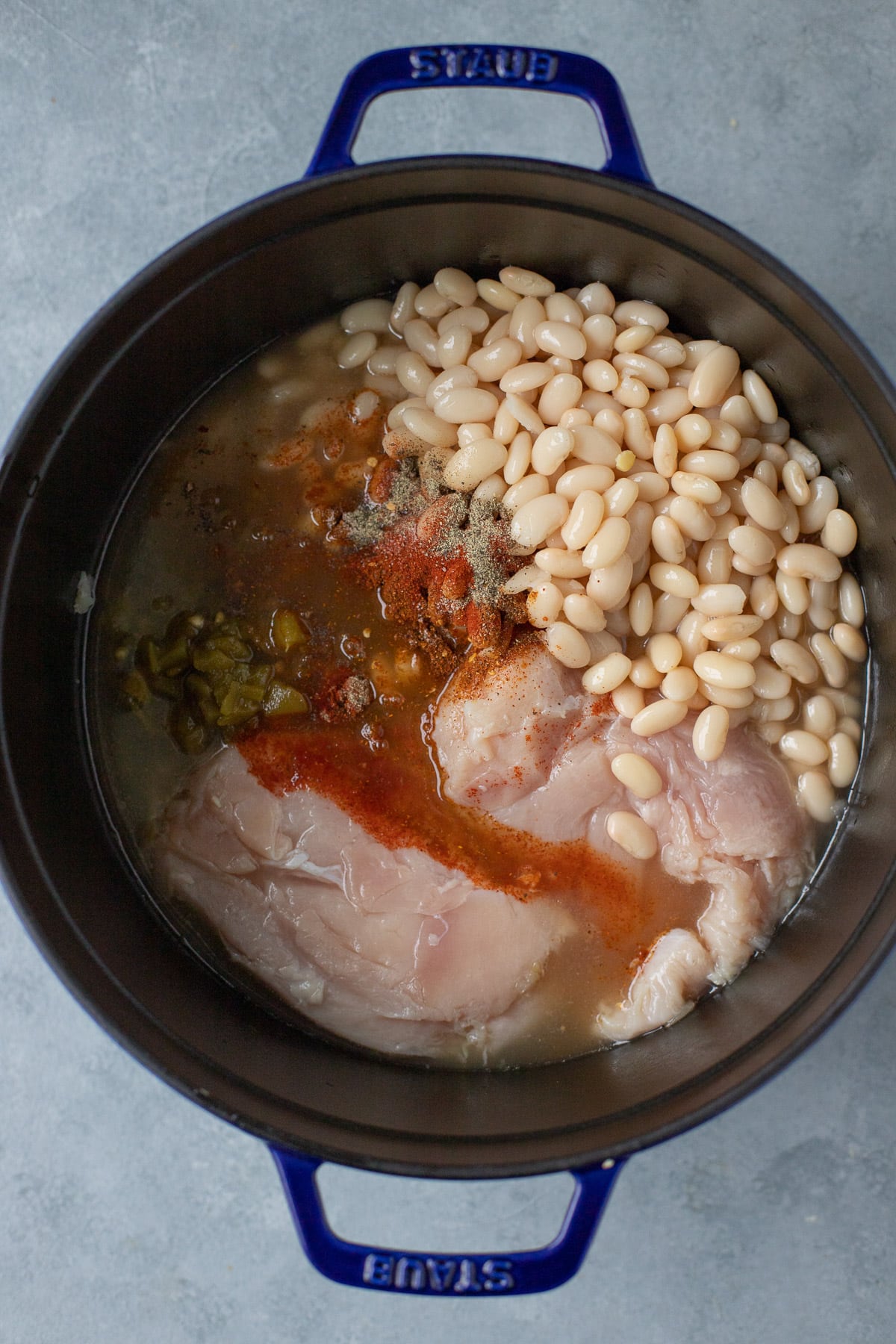 White Bean Chicken Chili | The Clean Eating Couple