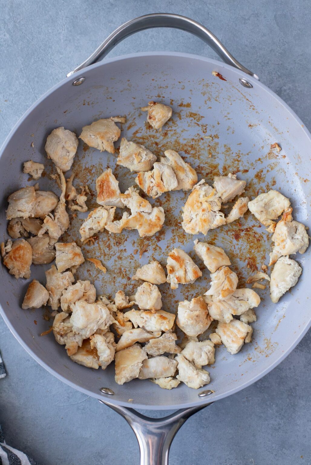 Easy One Pan Chicken Paella Recipe - The Clean Eating Couple