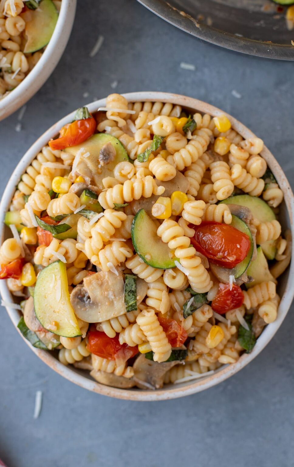Vegetable Pasta Primavera Recipe - The Clean Eating Couple