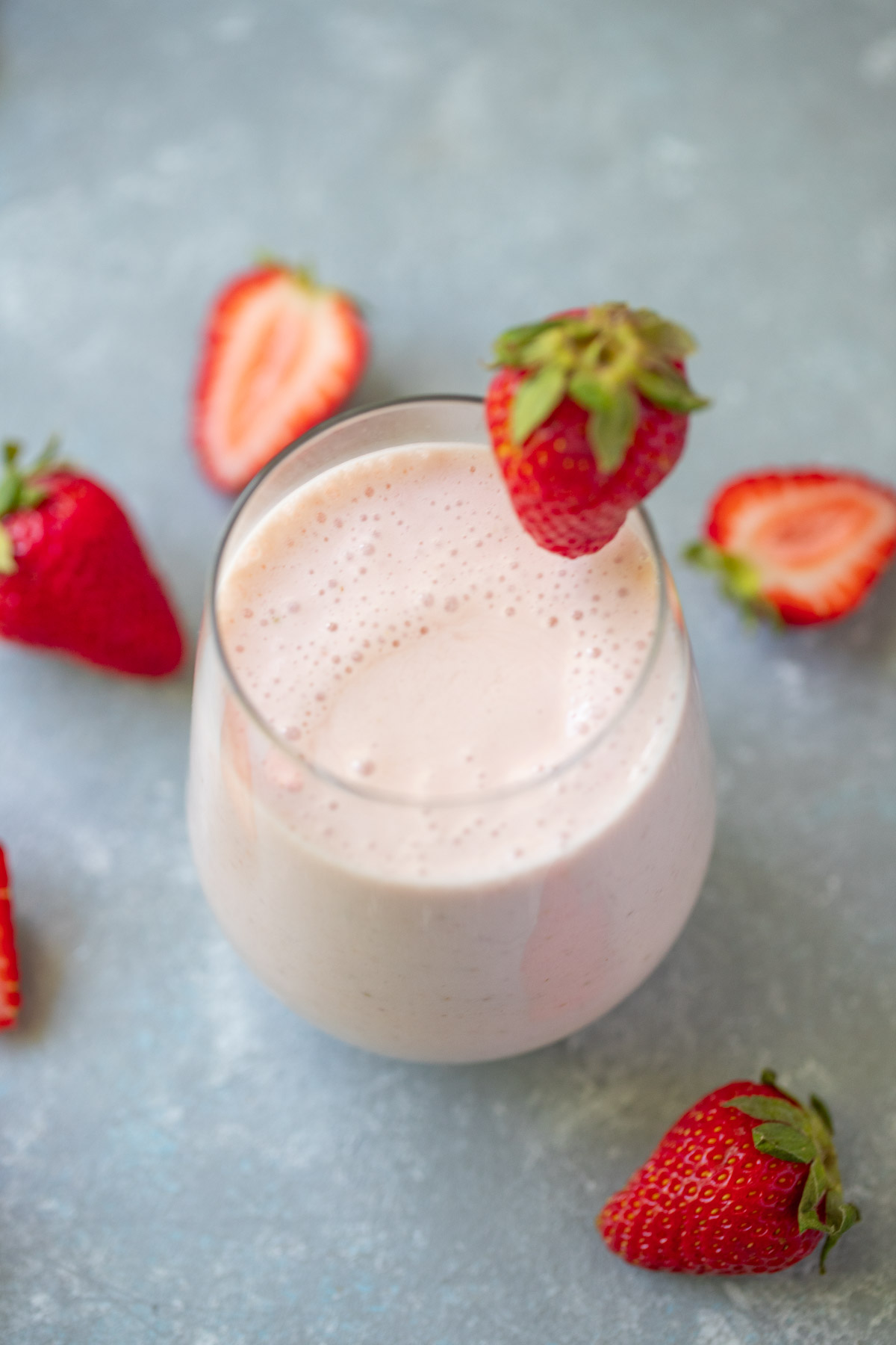 Easy Strawberry Smoothie | The Clean Eating Couple