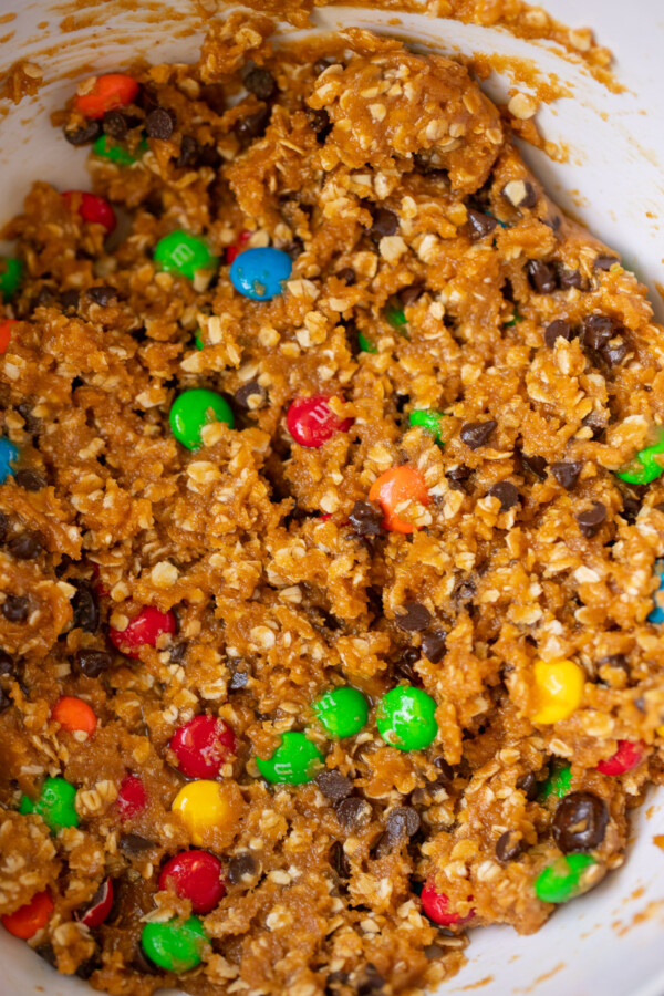 Healthy Monster Cookies - The Clean Eating Couple
