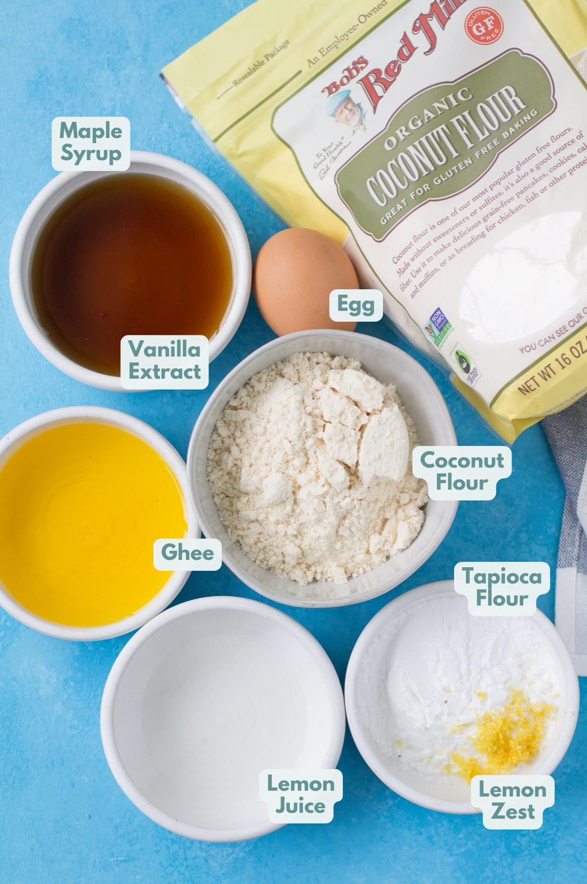 Healthy Lemon Bars | The Clean Eating Couple