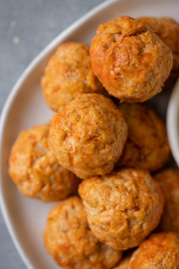 Buffalo Chicken Meatball Recipe - The Clean Eating Couple