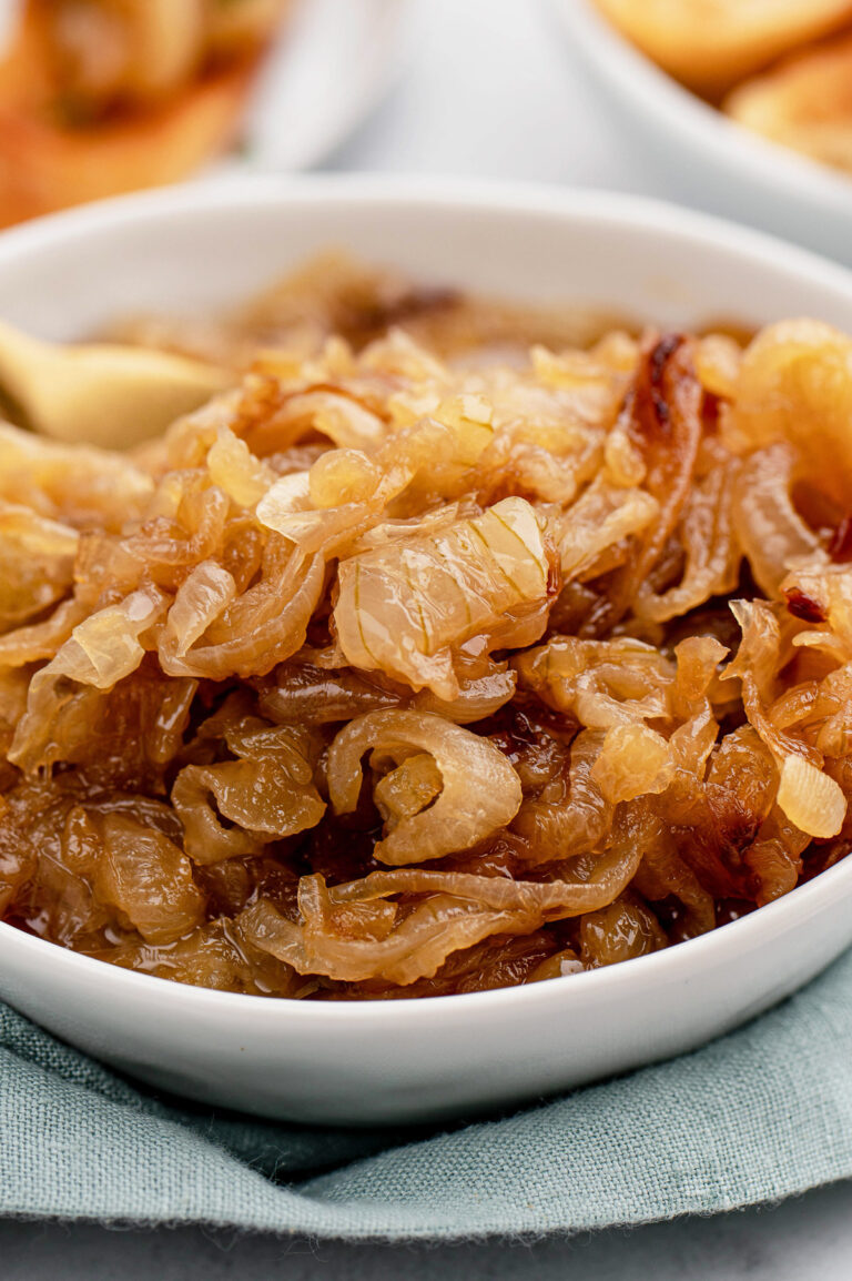 The Best Easy Caramelized Onions | The Clean Eating Couple