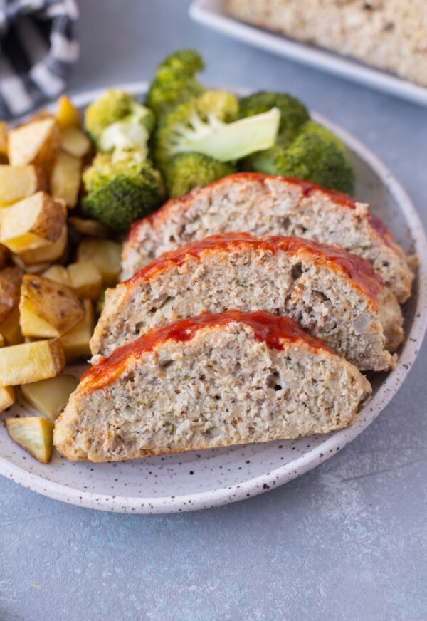 Best Turkey Meatloaf Recipe | The Clean Eating Couple