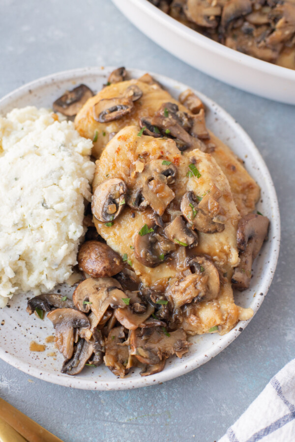 Healthy Chicken Marsala | The Clean Eating Couple