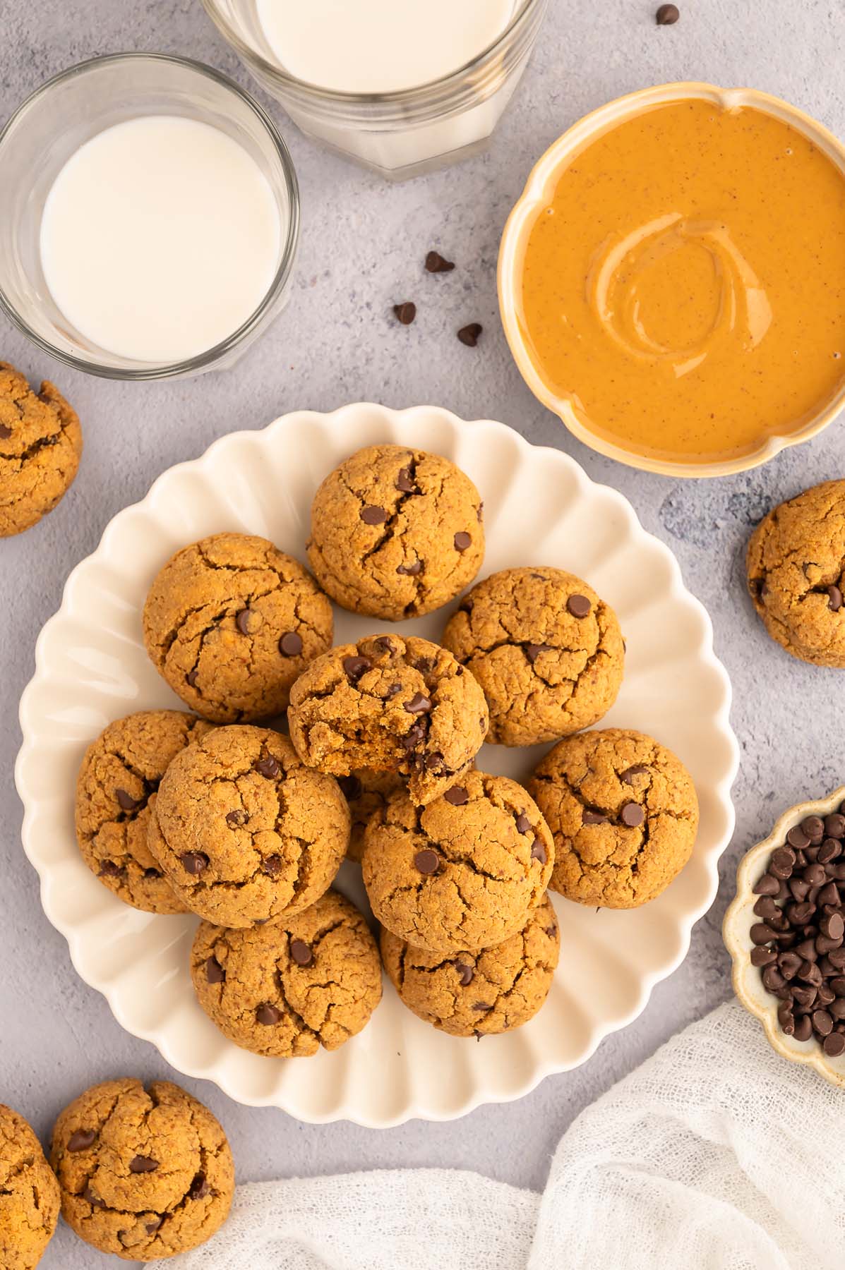 Easy Protein Cookies - The Clean Eating Couple