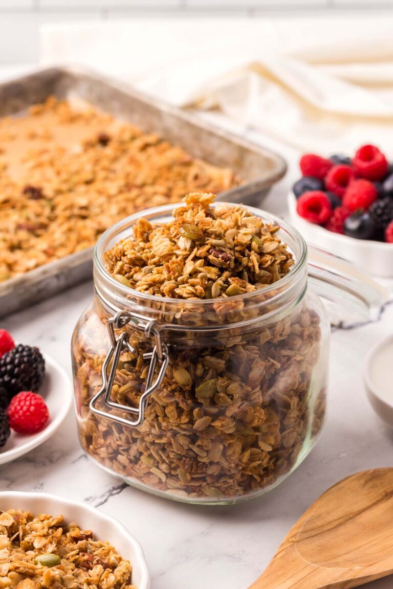 Granola (Gluten Free) - The Clean Eating Couple