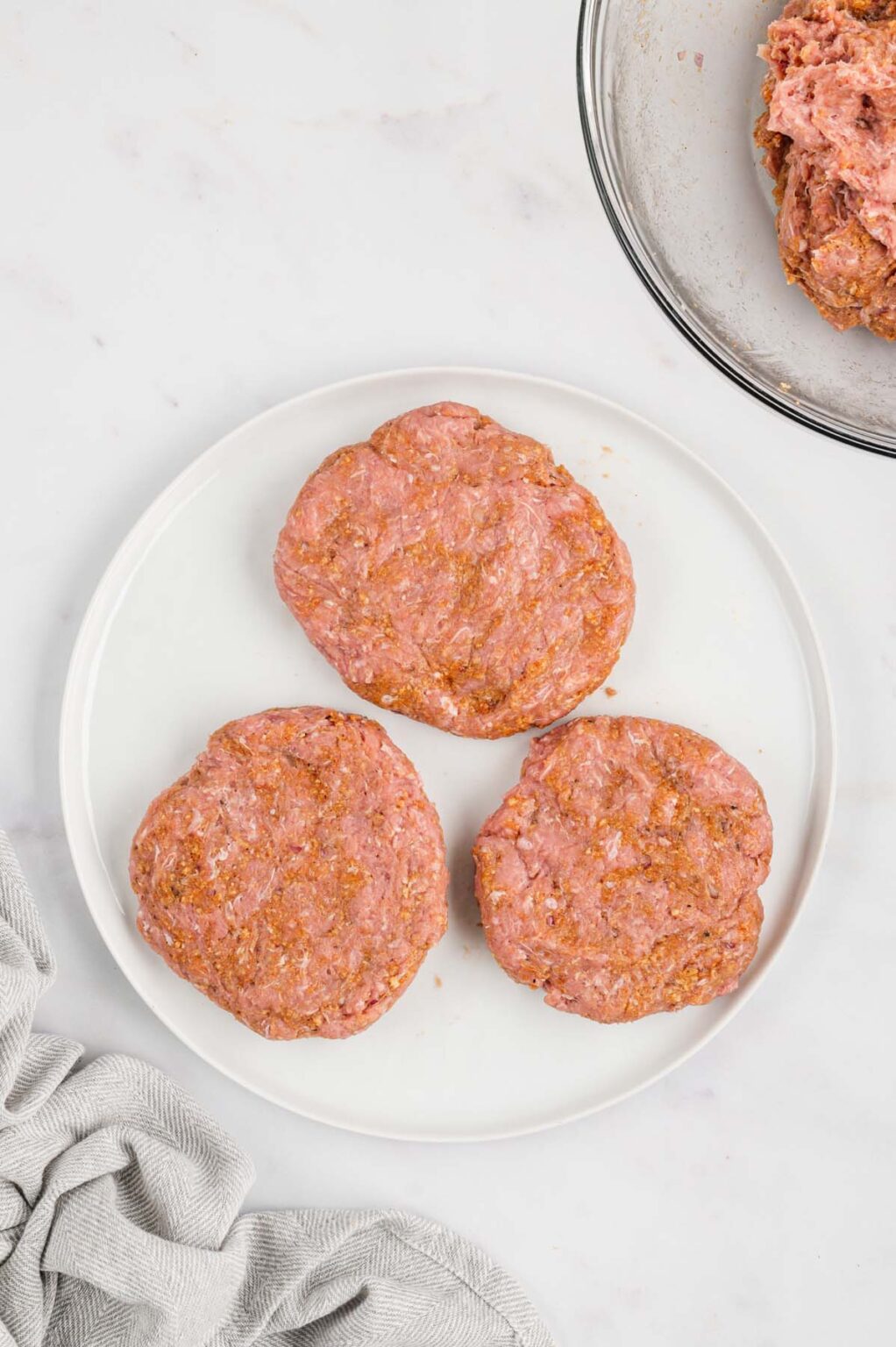 Healthy Turkey Burgers | The Clean Eating Couple