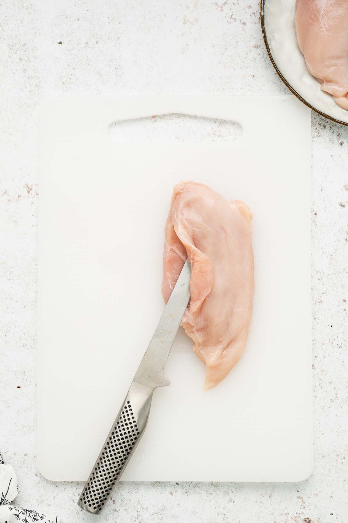 Baked Caprese Chicken | The Clean Eating Couple