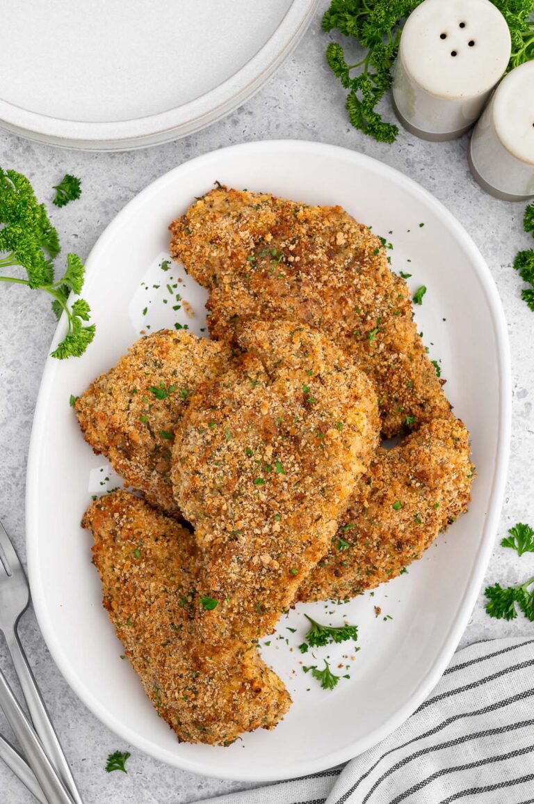 Italian Baked Chicken Cutlets | The Clean Eating Couple