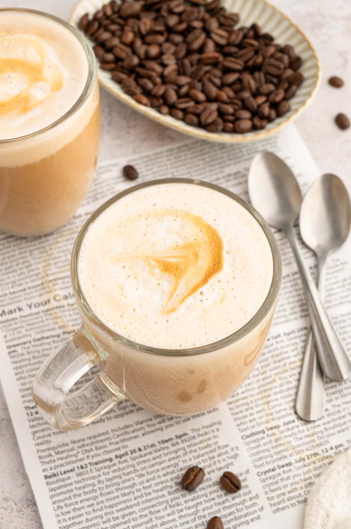 Healthy Vanilla Latte | The Clean Eating Couple