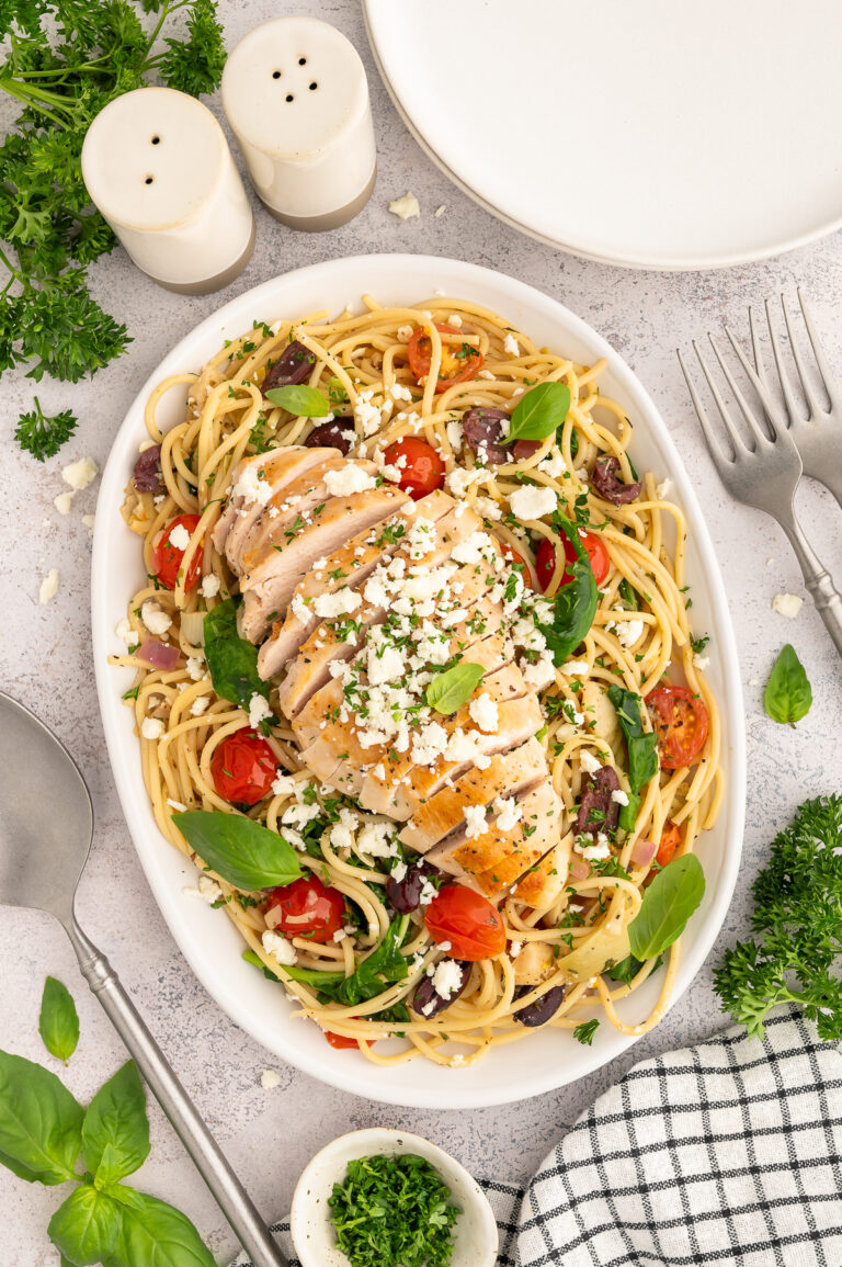 Quick Greek Spaghetti - The Clean Eating Couple