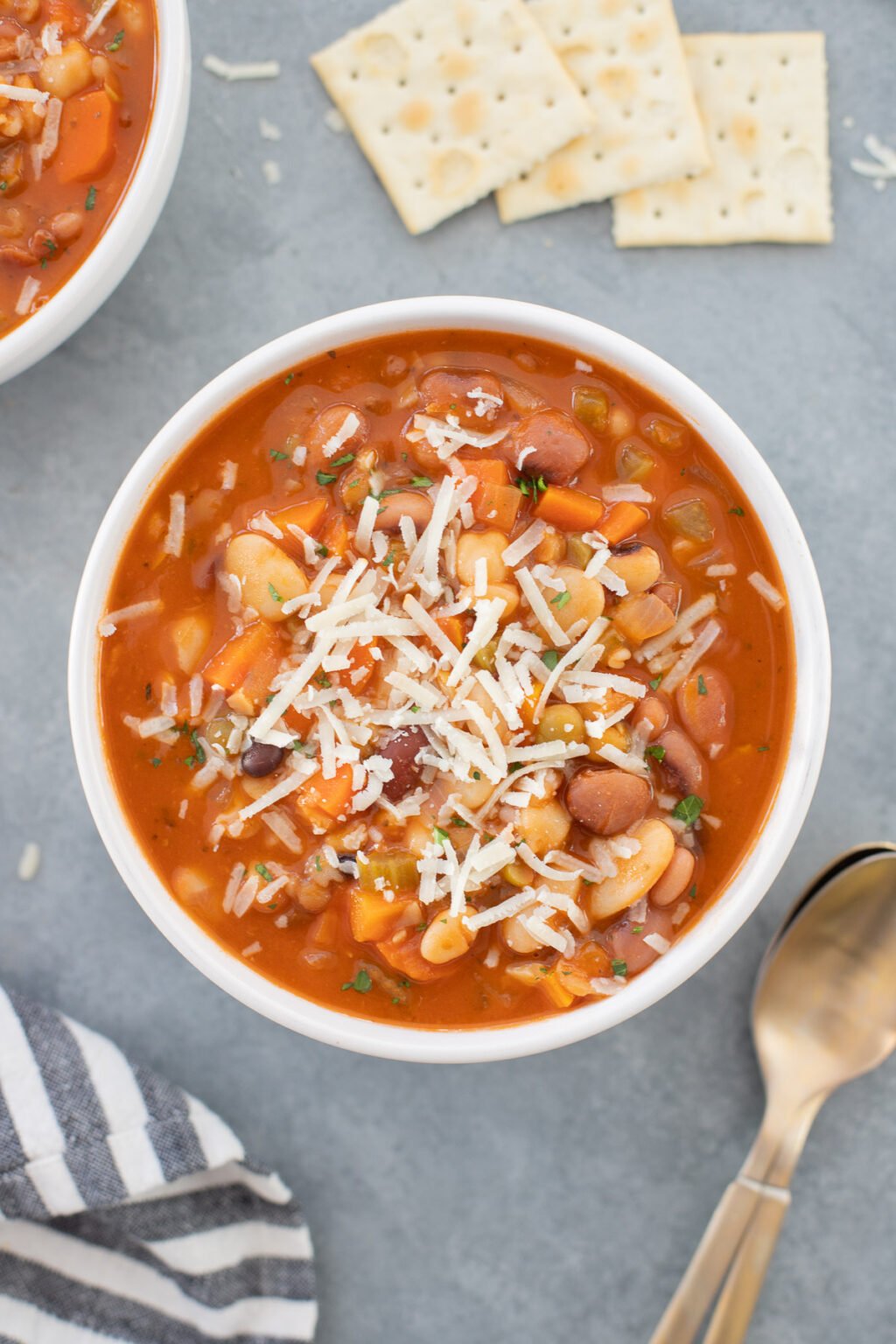 15 Bean Soup Recipe [Easy to Make, No Ham!] | The Clean Eating Couple